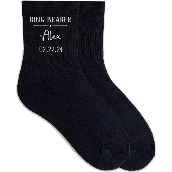 商品名sockprints SOCKSHOSIERY ボーイズ US サイズ: 6-8.5 カラー: ブラックRing Bearer Socks with Name, Date and Role - Personalized Crew So...