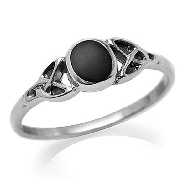 商品名: 作成されたブラックオニキスInlay 925スターリングシルバーケルトノットリング Silvershake Petite Created Black Onyx Inlay 925 Sterling Silver Celtic Tr...