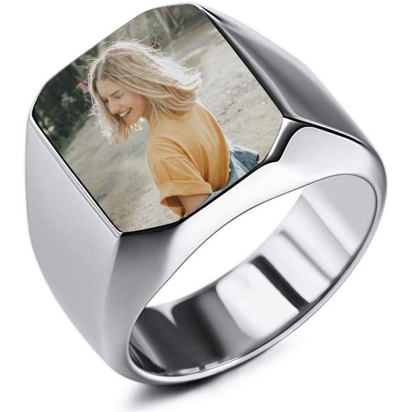商品名INBLUE パーソナライズ シグネットリング 刻印 カラーピクチャー/ブラックピクチャー/ブランク カスタム写真 メンズ ボーイズ レディース ガールズ メモリアルステンレススチールジュエリーバンドル リングサイズアジャスター付き,...
