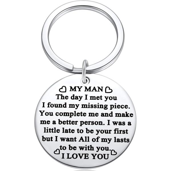 商品名Ralukiia ボーイフレンド用キーチェーン マイマン 夫へのギフト 配偶者へのギフト I Love You キーチェーン 誕生日 バレンタインデープレゼント 彼へのキーリングKeychain for Boyfriend, My M...