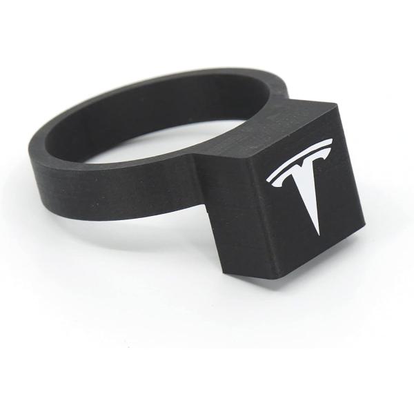 商品名Upgraded j1772 Charger Adapter Lock | Carbon Composite | for Tesla Model 3 / Y (with Sticker)ブランド：Generic商品サイズ：高さ：2.5...