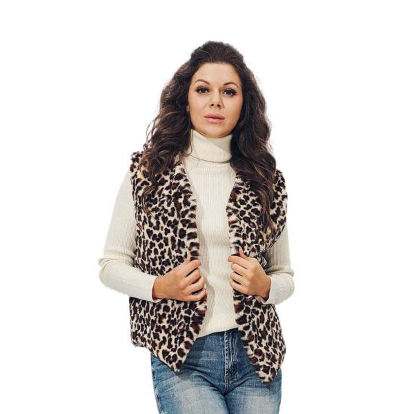 商品名:  Simsly Faux Fur Vest Sleeveless Short Faux Fur Vests Jacket Winter Warm Fur Coat Waistcoat Outerwear for Women and...