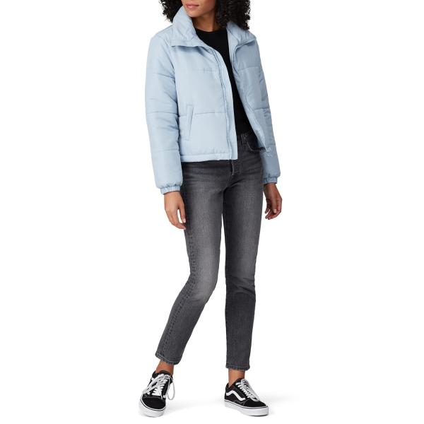 商品名:  Louna Rent the Runway Pre-Loved Iced Blue Puffer Jacket, Blue, Largeブランド: Louna商品サイズ: Large高さ: 43cm横幅: 27cm奥行: 13c...