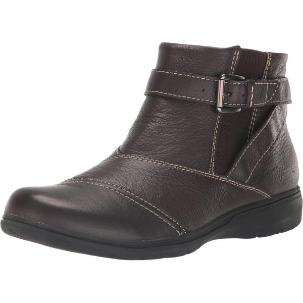 商品名Clarks Women's Carleigh Dalia Ankle Boot, Dark Brown Leather, 9ブランド：Clarks商品サイズ：9高さ：11.4 cm横幅：25.1 cm奥行：32.1 cm重量：573...