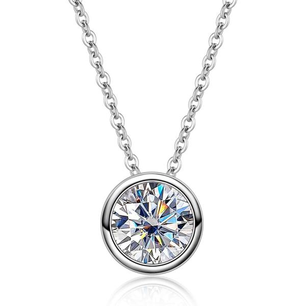 商品名Raivari モアッサナイト 0.5-3カラット ネックレス 18K ホワイトゴールドメッキ 925スターリングシルバー ベゼルセット ラウンドカット Dカラー VVS1 人工ダイヤモンド ペンダントネックレス レディース メンズ ...