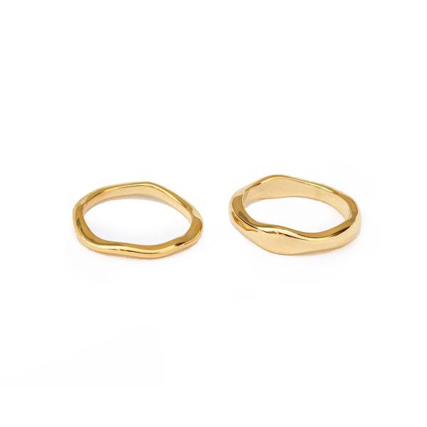 商品名: JewelVerse 18K ゴールドメッキ イレギュラーリング レディース ゴールドリング 重ね付け可能 クラシック シンプル 結婚指輪 サイズ6~10, 10, ステンレス鋼, 宝石なし JewelVerse 18K Gold...