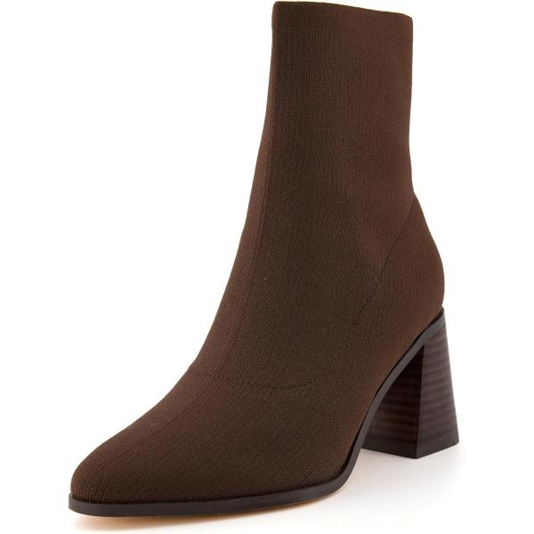 商品名CUSHIONAIRE Women's Sterling Stretch boot +Memory Foam, Wide Widths Available, Brown 11 Wブランド：CUSHIONAIRE商品サイズ：11 Wid...