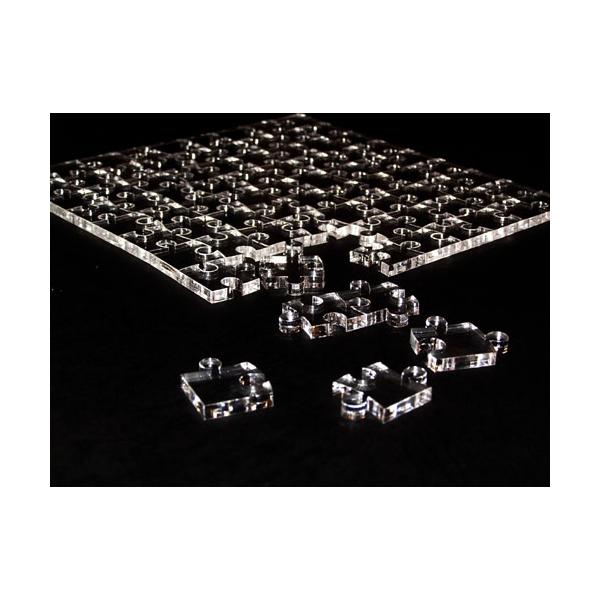 ※受注生産品のため出荷まで約7日かかります※お家時間のおともに 透明アクリル製のジグソーパズル素材：アクリルプレート(メタクリル樹脂)　3mm寸法132mm×137mm81ピース 専用ケース・解答用紙つき 一般のパズルと違い、一度作って終わ...