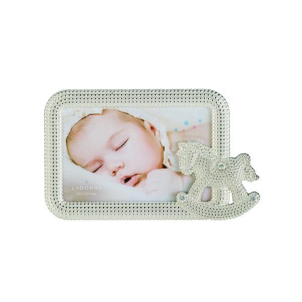 【商品概要】サイズ：約W20 H12.3【商品説明】【商品詳細】ブランド：LADONNA商品種別：ベビー＆マタニティ商品名：LADONNA ラドンナ フォトフレーム ベビー シルバー 木馬 サイズ:約W20 H12.3 MB77-P-SV製...