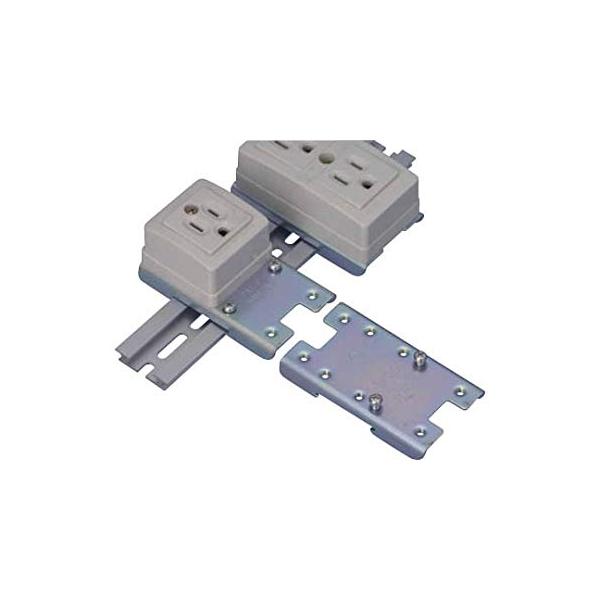 【商品概要】●適合コンセントは、パンソニック製WK3001W(1口)、WK3004W(2口)です●1口、2口コンセント共用です。●質量(g):68●表面仕上: 電気亜鉛メッキ 3価クロメート仕上げ●RoHS指令適合品●鋼板【商品説明】【商品...