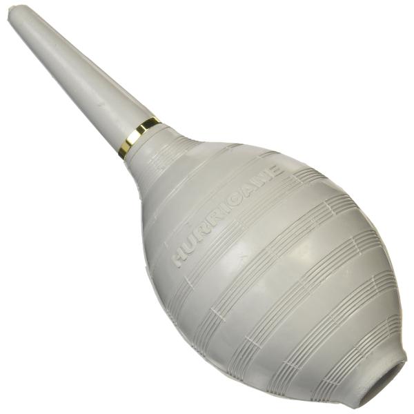 【商品概要】メーカー型番 : UN-1301サイズ : 全長134×φ54ｍｍ 重量:44ｇ【商品説明】【商品詳細】ブランド：ユーエヌ商品種別：ブロアー・エアダスター商品名：ユーエヌ UN ブロアー ジャンボハリケーン UN-1301製造元...