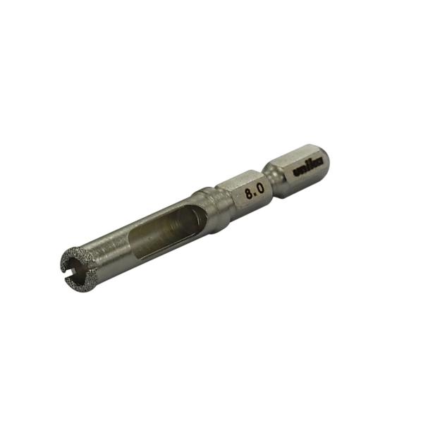 【商品概要】付属の特殊ワックスをビット先端に塗布することで、水を使わず磁器タイルへの穴あけが可能。※回転専用。インパクトドライバー用に最適化した専用ブレイズダイヤモンドを採用。スピーディーな穴あけと、安定した長寿命を実現。別売の位置決めガイ...