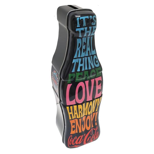 【商品概要】1971年ヴィンテージグラフィックのコーラボトルバンク。「I'd Like to Buy the World A Coke Commercial」のグラフィック。お金を取り出すために前蓋が開きます。クラシックなコレクション品。幅...