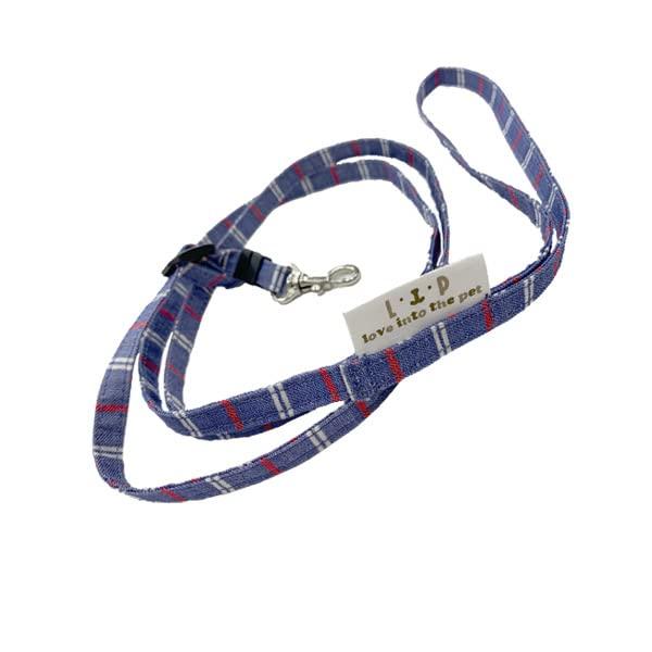 【商品概要】本体生地：コットン（裏：PVCコーティング）生産国：日本サイズ：82〜135cm【商品説明】・お持ちのハーネスや首輪に取り付けできるおしゃれなフェレットリードです。<br> ・広めの調節巾により、狭めることも広げるこ...