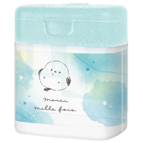 【商品概要】【サイズ】W40×H50×D26mm【素材】ＡＳ/ＰＰ【商品説明】【商品詳細】ブランド：クーリア商品種別：文房具・オフィス用品商品名：クーリア 鉛筆削り メルシーミルフォア ST 2WAYシャープナー えなが 94424製造元：...