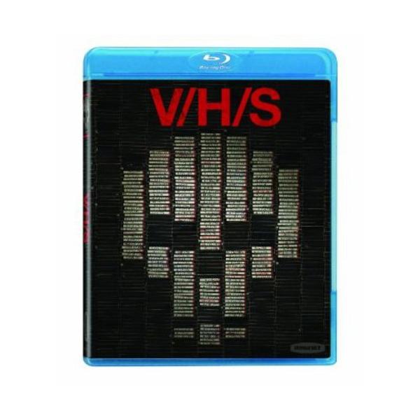 輸入盤ブルーレイですが日本のブルーレイ・プレイヤーで視聴できます。※ご確認ください※一部輸入版アニメブルーレイには、「リージョンコード」とは別の「国コード」というものが設定されている作品がございます。お持ちのブルーレイ・プレイヤーが国コード...