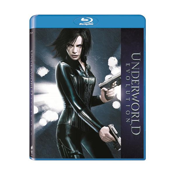 輸入盤ブルーレイですが日本のブルーレイ・プレイヤーで視聴できます。※ご確認ください※一部輸入版アニメブルーレイには、「リージョンコード」とは別の「国コード」というものが設定されている作品がございます。お持ちのブルーレイ・プレイヤーが国コード...