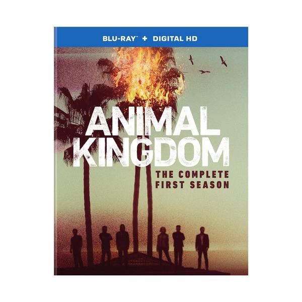 輸入盤ブルーレイですが日本のブルーレイ・プレイヤーで視聴できます。※ご確認ください※一部輸入版アニメブルーレイには、「リージョンコード」とは別の「国コード」というものが設定されている作品がございます。お持ちのブルーレイ・プレイヤーが国コード...