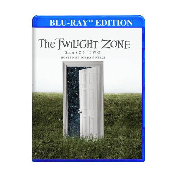 輸入盤ブルーレイですが日本のブルーレイ・プレイヤーで視聴できます。※ご確認ください※一部輸入版アニメブルーレイには、「リージョンコード」とは別の「国コード」というものが設定されている作品がございます。お持ちのブルーレイ・プレイヤーが国コード...