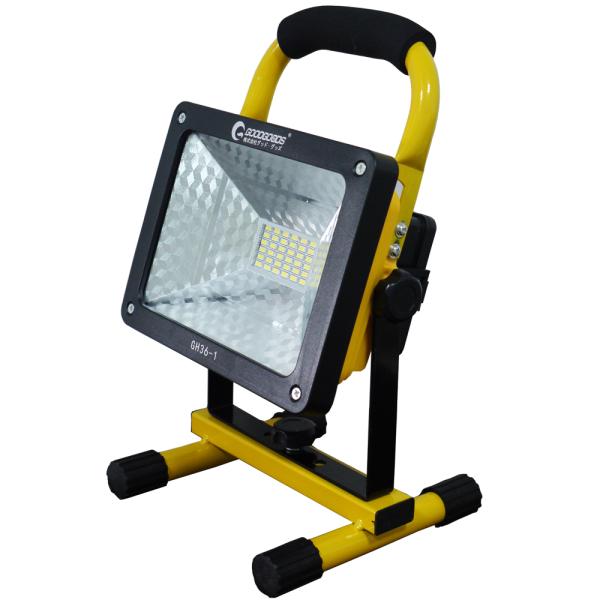 商品名：36W充電式LED投光器品番：GH36-1（GOODGOODS正規品）製造元：グッド・グッズ消費電力:36W全光束：3600lm充電時間：約6〜10時間連続点灯時間： HIGH：約6時間　LOW：約12時間点灯モード:2モード使用電...