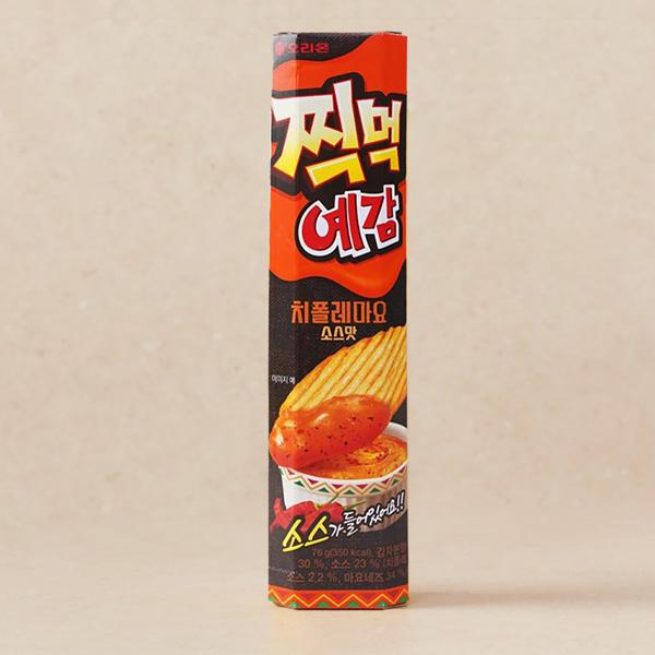 #商品の特徴 : POINTオリオンのイェガム チポトレマヨ ソース付きは、韓国のお菓子界の新星です！ノンフライでヘルシーながらも、チリマヨの絶妙な風味がクセになります。76gのパッケージは、小腹が空いたときやお酒のお供にぴったりです。香ば...