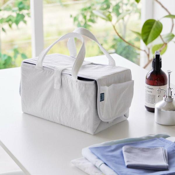 商品名称アイロン収納マット スタンダードライン商品スペック商品サイズ収納時サイズ：約W33×D18×H18cm(取っ手含まず)掛け面サイズ：約W65×D50cm(本体)掛け面サイズ：約W60×D18cm(蓋)対応サイズ収納可能なアイロン：約...