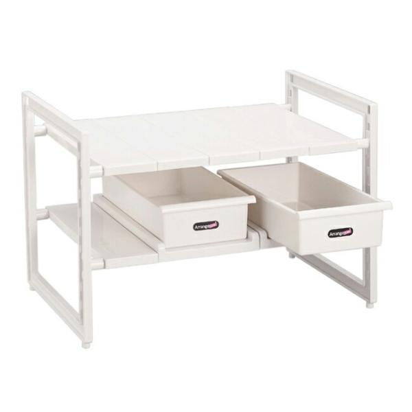 シンク下の空間を有効利用&amp;スッキリ収納・整理整頓!伸縮式タイプなので用途に応じて幅は46〜73.5cmに調整が可能!排水管が通る部分は棚板を外せる小物を収納できるストッカーは奥のものが取り出しやすいスライド式引き出しには30cmのラ...