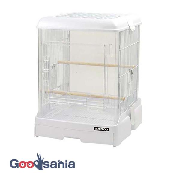 ・快適性と清潔さを追求した、クリアーパネル仕様のバードケージです。・汚れを確実にトレイへ導く工夫がされたベース構造により、フンや餌殻が外へこぼれにくい設計。・引き出し式トレイで、お手入れもスムーズに行えます。・正面と背面にはクリアーパネルを...