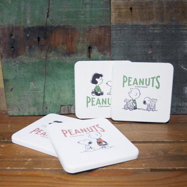 老若男女問わず愛され続ける、心が和むスヌーピーのイラストが魅力的な珪藻土コースターです。吸収速乾、消臭に優れているのでお手入れが簡単に出来ます。コースターとして以外にも花瓶の下に敷いたりインテリアに置いておくだけでスヌーピーの楽しい雰囲気を...