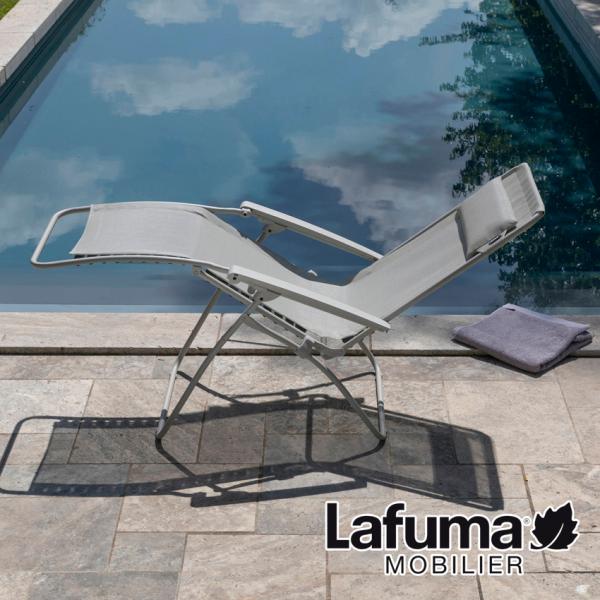 ラフマリクライニングチェアのロングセラーモデル「RSXA」にクリップシステムを施した「Lafuma R CLIP Baryline ISO LFM5169」です。シートとフレームを繋ぐクリップサスペンションシステムを採用しています。リクライ...