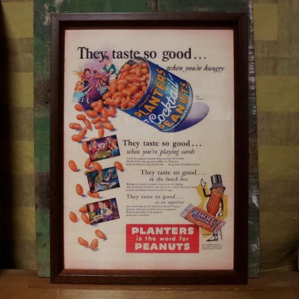 レトロなアメリカンインテリにおすすめ！アメリカで最もポピュラーなナッツ、PLANTERS(プランターズ)ピーナッツのインテリアピクチャーポスターです。何枚か並べて飾るとレトロな感じが一気に出ます。現在でもピーナッツの体にシルクハットを被った...