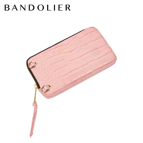 【セレブ愛用者急上昇中のiPhone専用アクセサリーブランド BANDOLIER】長く使い込むほど美しく変化するクロコダイル調レザーを使用したタイムレスアイテム。カラーはファッションのアクセントにもなるクロックピンク。同色のケースと組み合わ...