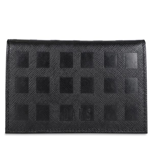 【英国王室御用達に指名された伝統と信頼のあるブランド DAKS】DAKSのダックスハウスチェック柄をエンボス加工で表現したデザインが人気のパスケースです。肩幅や襟をタイトにし、胸を強調するスーツのように、シェイプドシルエットを意識した縫製は...