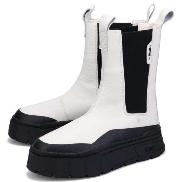 【名作クライドやスエードを生み出し、アスリートを足元から支えるブランド PUMA】大人気のチェルシーブーツが、さらにパワーアップしてリリ―スです。台形型に広がっている、ボリューム感満点の厚底ソールが特徴的な一足です。スタイルアップ効果に加え...