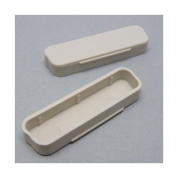 【ご購入後の当店からの連絡はご登録のメールアドレスに通知いたします。必ずご確認ください】【商品概要】D-Sub 25Pinオス用コネクタ保護キャップ。PCプリンタポート(ケーブル側)、RS-232、モデム、通信用、制御用のコネクタ等に。ほこ...