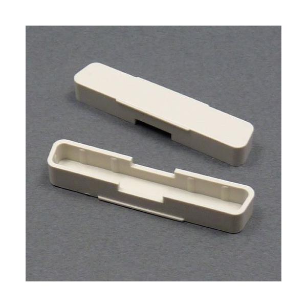 【ご購入後の当店からの連絡はご登録のメールアドレスに通知いたします。必ずご確認ください】【商品概要】D-Sub 37Pinメス用コネクタ保護キャップ。制御機器等の37Ｐｉｎ D-Subコネクタに。ほこり、傷や湿気からコネクタを保護します。プ...