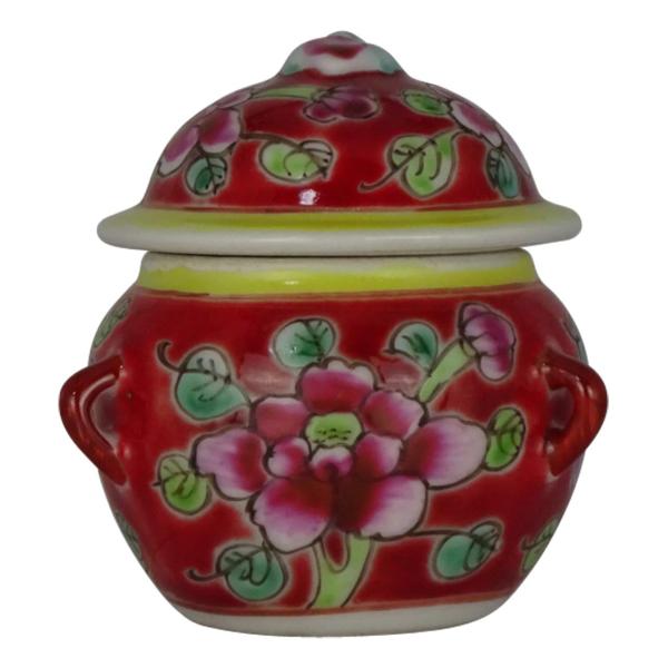 【ご購入後の当店からの連絡はご登録のメールアドレスに通知いたします。必ずご確認ください】【商品概要】シンガポール・マレーシアらしさあふれるプラナカン雑貨は、お土産として特に女性から人気があります。 繊細でカラフルな色柄は、世界中の女性を虜に...