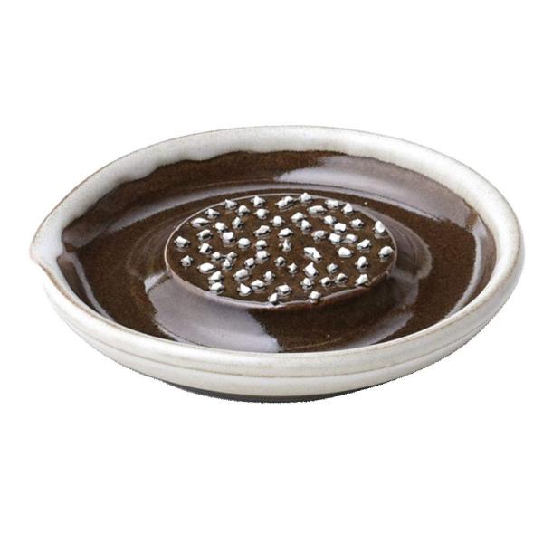 【ご購入後の当店からの連絡はご登録のメールアドレスに通知いたします。必ずご確認ください】【商品概要】サイズ:直径15×高さ3cm素材・材質:陶器 強化セラミック シリコンゴム【商品説明】【商品詳細】ブランド：にちにち道具商品種別：ホーム＆キ...