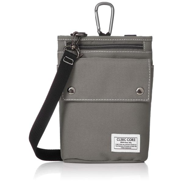 【ご購入後の当店からの連絡はご登録のメールアドレスに通知いたします。必ずご確認ください】【商品概要】タテ19cmxヨコ12.5cmxマチ4cmポケットの数:2(外側2/内側0)重量:140gショルダーストラップ付き(全長151cm)【商品説...