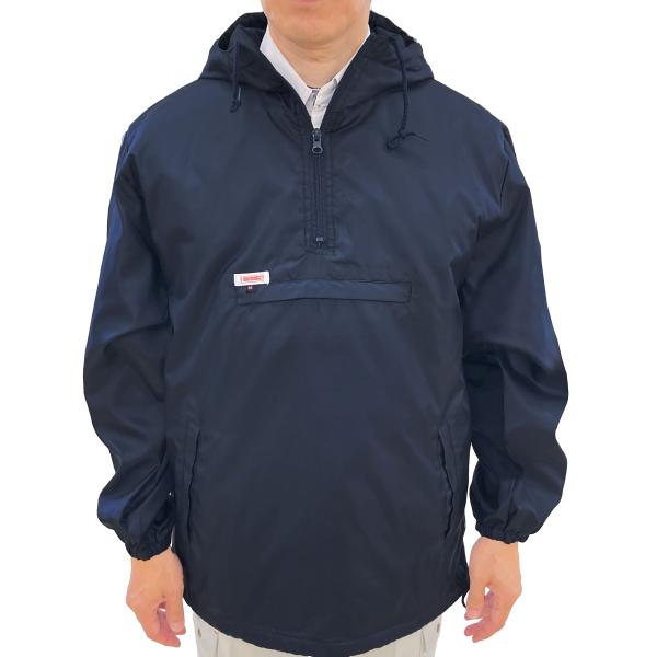 【ご購入後の当店からの連絡はご登録のメールアドレスに通知いたします。必ずご確認ください】【商品概要】裏地の身頃は軽量で保温性の高いキルティング仕様ポリエステルの綿で体の熱を逃がしません袖のゴムシャーリングと裾のドローコードで冷気をシャットア...