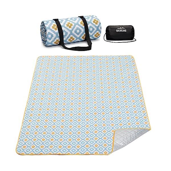 【ご購入後の当店からの連絡はご登録のメールアドレスに通知いたします。必ずご確認ください】【商品概要】「4層構造の厚手レジャーマット」：第1層：レジャーシート表面はダウンジャケットの表面と同じ素材を使ってあり、柔らかな肌触りです。繊細な手触り...