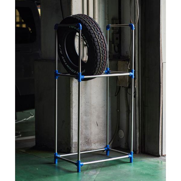 GORDON MILLERオリジナルのステンレスタイヤラックLサイズ耐荷重120kgの自動車タイヤ専用ラック。別売のゴードンミラー タイヤラックカバーLサイズ(品番：200209)との相性抜群。※プラスドライバー(NO.2 )を別途ご用意く...