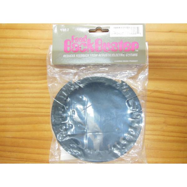 Feedback buster FBR-2 アコースティックギター用弱音器の定番です。アコースティックギターのサウンドホールに装着し音量を抑える弱音器です。レコーディング時にボディの鳴り過ぎ、ボディー共鳴を抑えたい時、エレアコ使用時に無駄な...