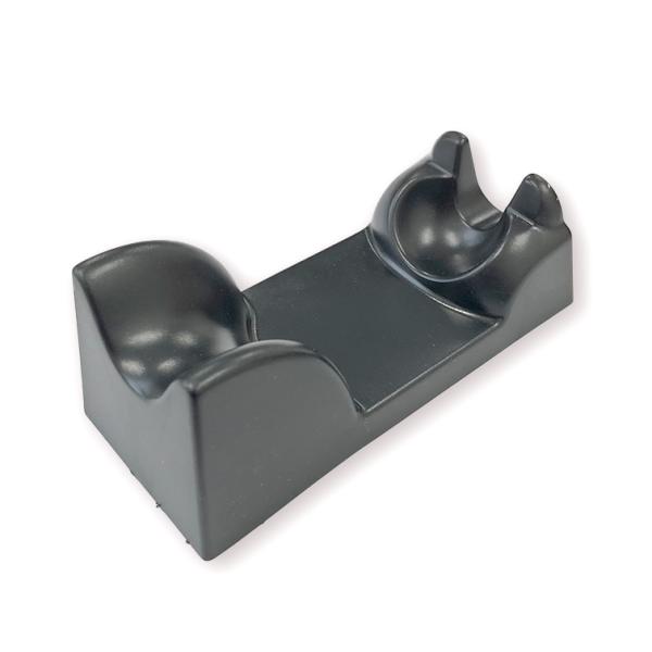 商品名：ハンディライト/ネイルマシン兼用スタンドサイズ：11.5×5.3×4.5cm商品説明：ハンディライトもネイルマシン/ハンドピースも置けるので、施術がよりやり易くなります。ハンディライトをスタンドに置いて、両手を使って作業ができるので...