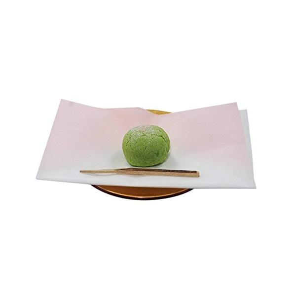 来客用お菓子のしき紙 半紙使いとして二つ折にしてお菓子をのせて下さい袋状になっているので、お客様にお出ししたお菓子を入れてお持ち帰りいただけます横19cm*縦24cm　素材：紙 日本製簡単にお菓子が包めますのでお客様にもよろこばれます写真の...