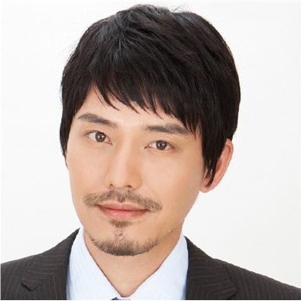 [ セット内容 ]ウイッグ/ヘアネット「記載のないアクセサリー、小物等は付属しません」[ カラー ]ブラック[ 素材 ]耐熱ファイバー[ サイズ ](cm)フリーサイズ※ご注意：詳しいサイズや注意点については、【商品情報・詳細】を必ずご確認...