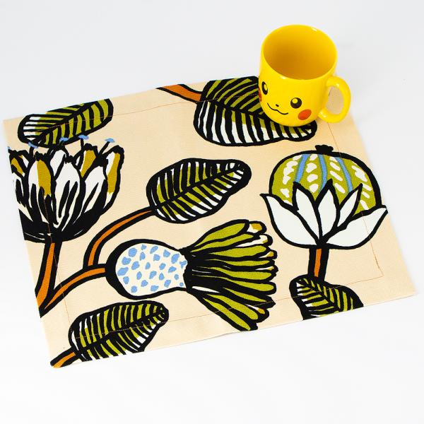 マリメッコ marimekko ランチョンマット プレイスマット Tiara placemat ティアラ 074505 820 北欧 フィンランド [2025SS]