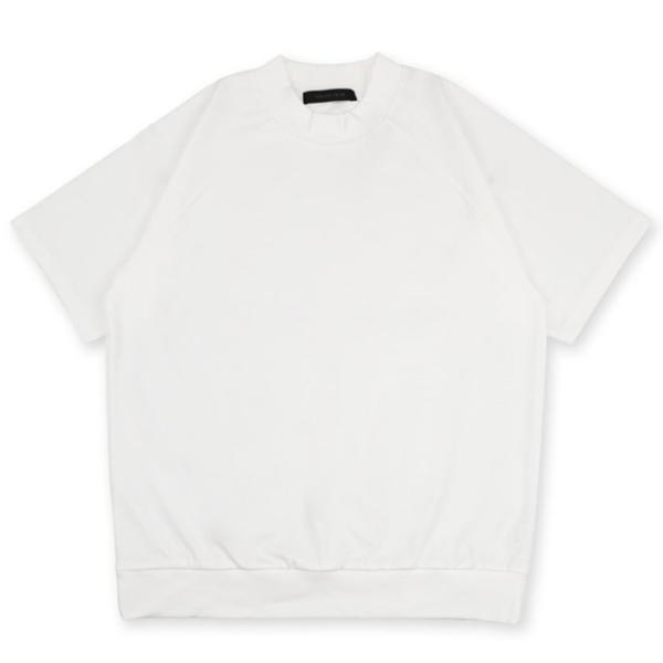 国内ブランド【SALUTE HELM】新作 CE PACK NYLON リバーニットモックネックラグランTee素材: COTTON 51%NYLON 49%MADE IN JAPAN裏側に特殊ナイロン糸ICE PACK NYRON〓?を使用...
