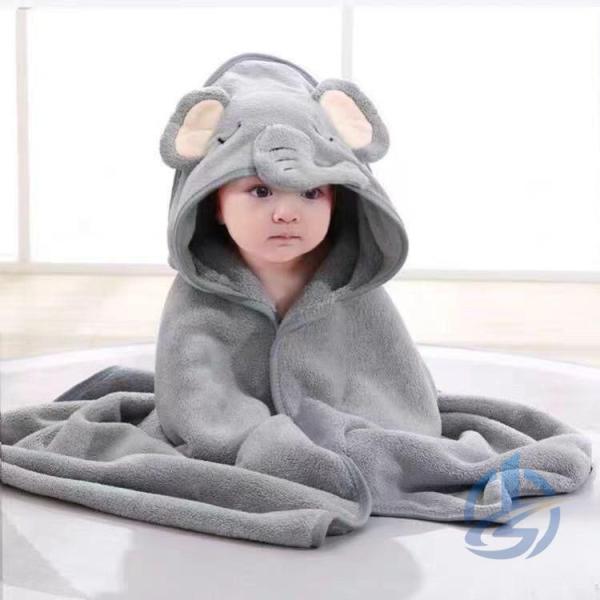 ■商品詳細:●カラー:/A01/A02/A03●サイズ:/約80*80cm●素材:ポリエステル、その他■商品説明◎簡単に着脱可能で、動いても安心な子供用バスローブが登場！◎お風呂上りやプールなどで活躍するバスローブ！◎可愛いなデザインで、年...