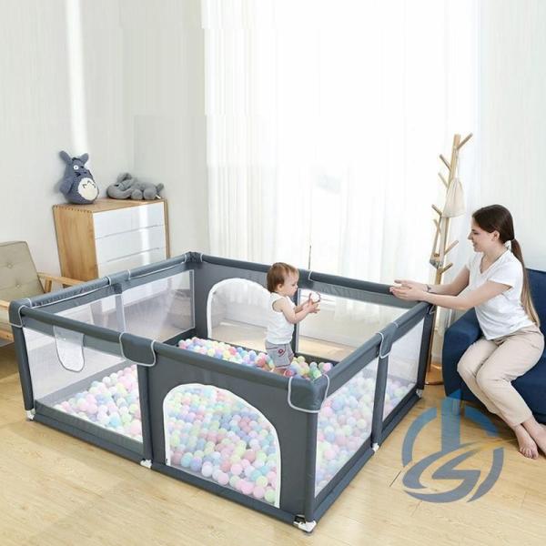 大型ベビーサークル 153×180×60cmピンク グレー ライトグレー ●安心な素材を使用赤ちゃんに優しい素材のため、触ったり噛んだりしても安心してご使用いただけます。●2つの扉付き赤ちゃんが勝手に開閉しないよう、外側からのみ開閉可能な扉...